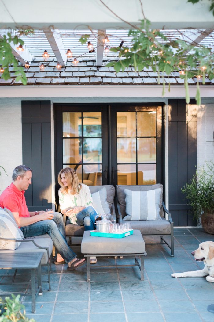 Happy Hour Power: Hosting the Perfect Happy Hour - to have + to host