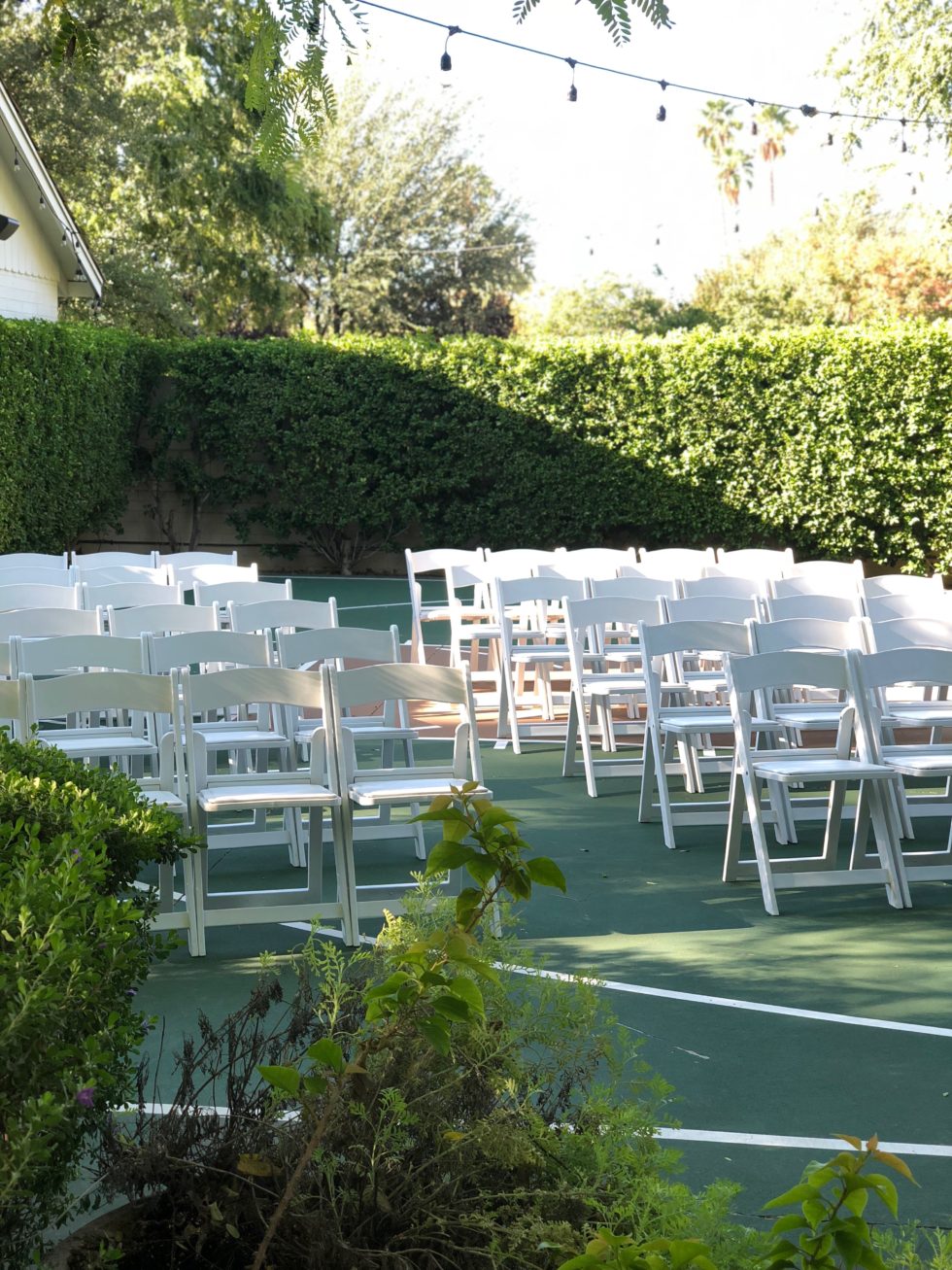 Tricks for Hosting Meetings at Home - to have + to host