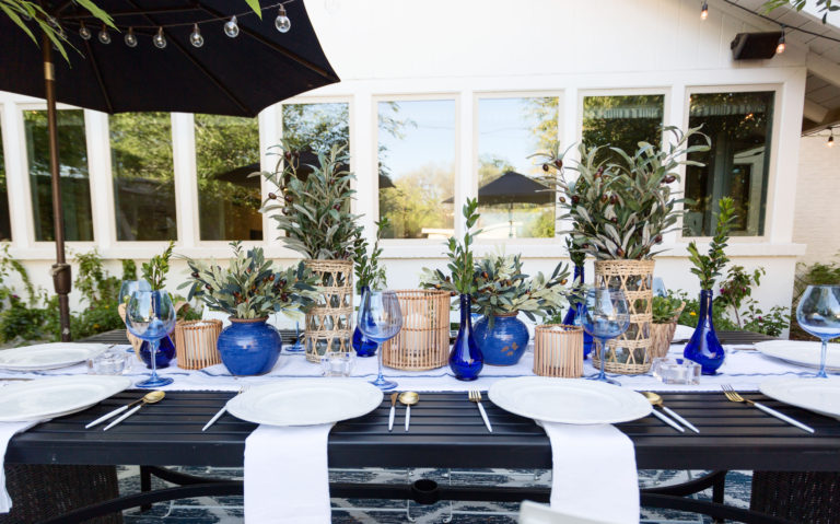 Mediterranean-Inspired Dinner Party: Blues, Whites and Earthy Neutrals ...