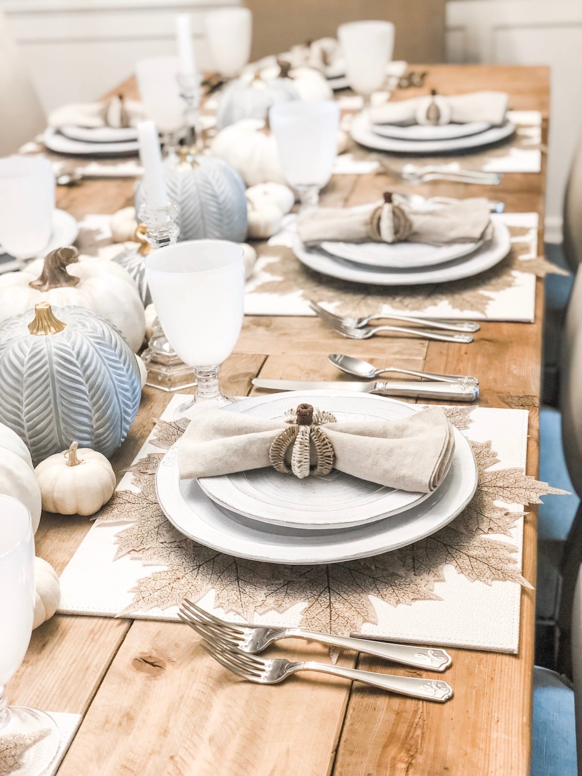 White Fall Table: Neutral Pumpkin Decor - to have + to host