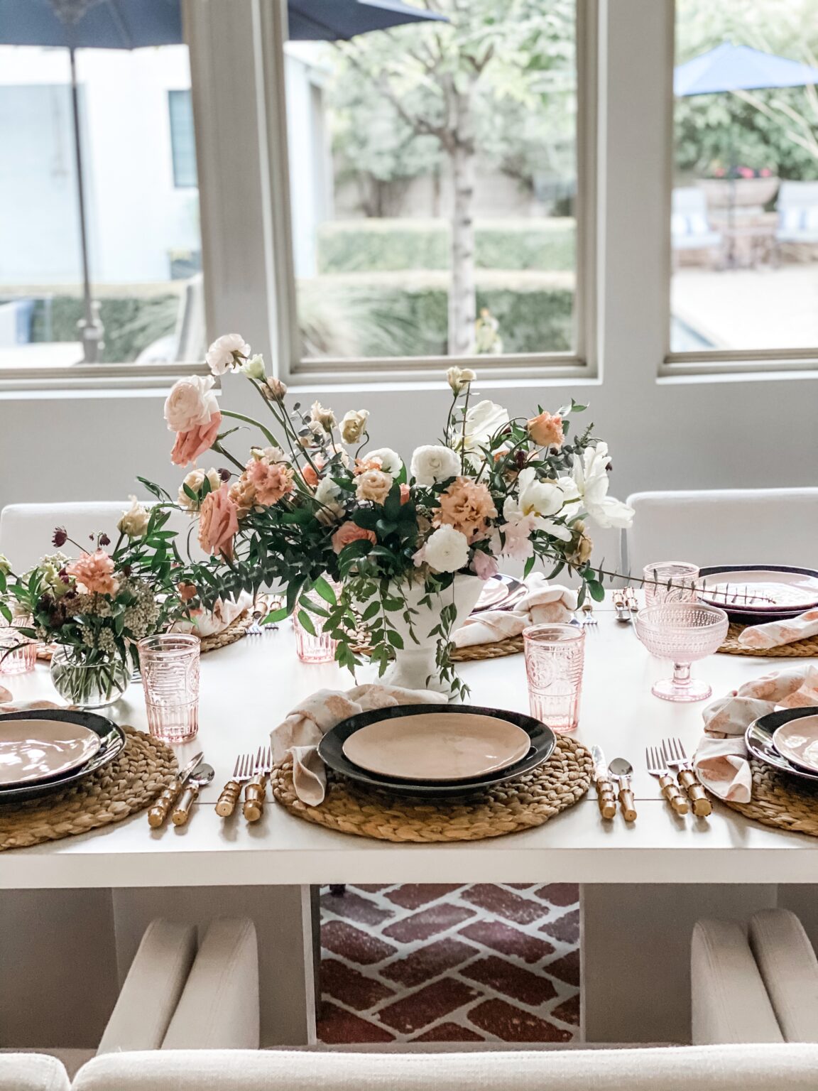 Spring Table Decor: Airy, Wild and Ethereal - to have + to host