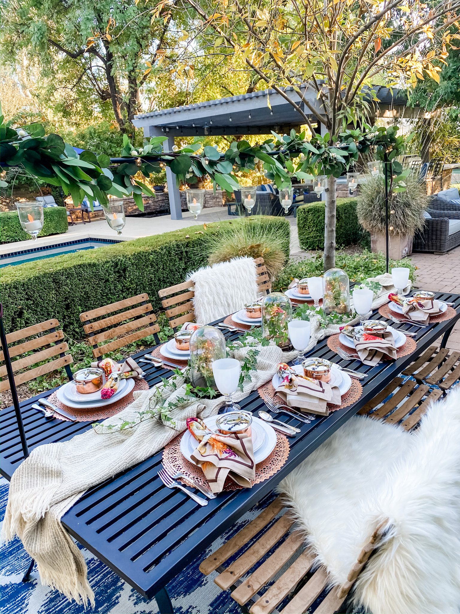 Backyard Fall Dinner: How to Set A Botanical Table - to have + to host