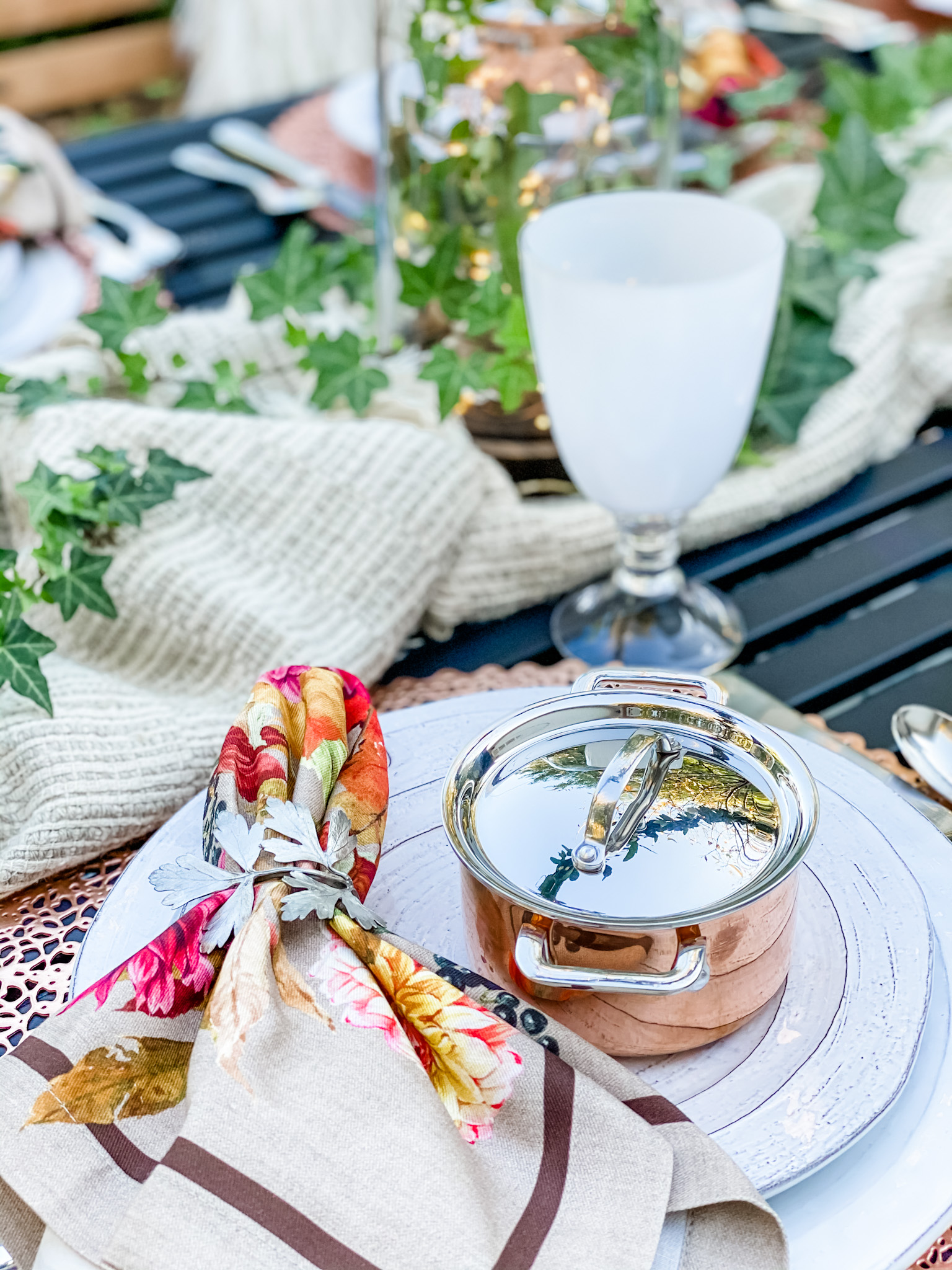 Backyard Fall Dinner: How to Set A Botanical Table - to have + to host