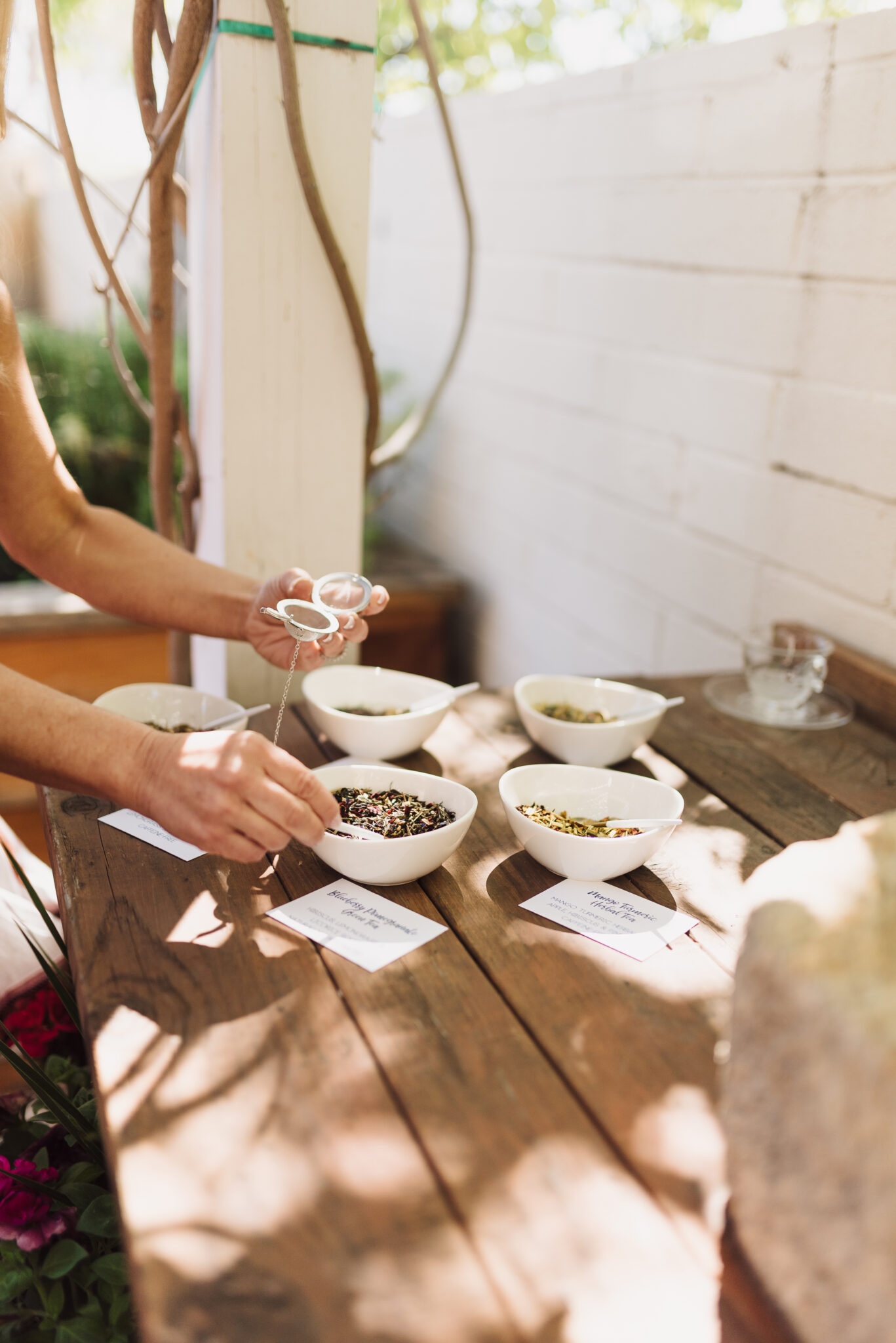 Tea Bar Party: Make Your Own Loose Leaf Infusion - to have + to host