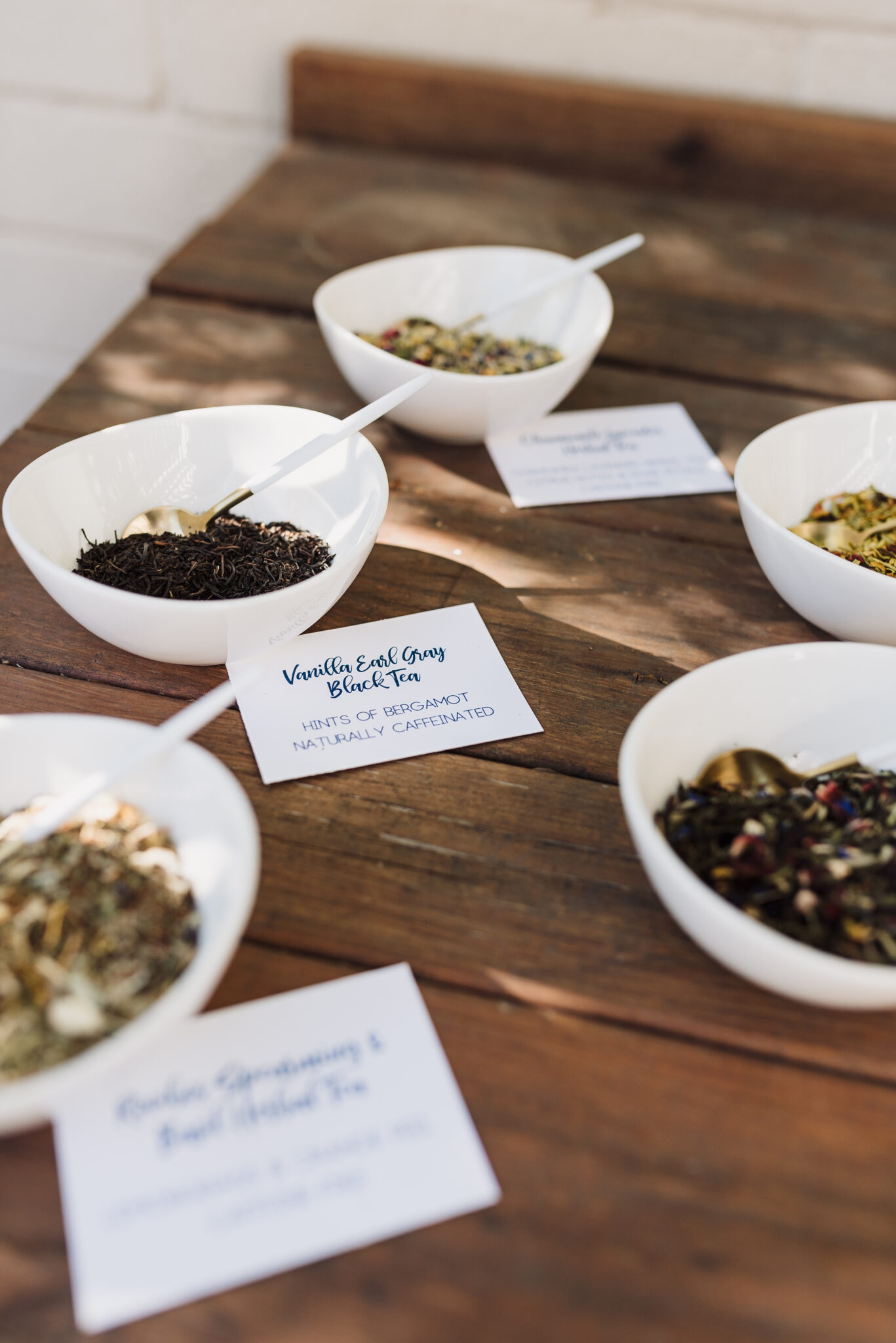 The New Micro Event Trend: A Modern Tea Party - to have + to host