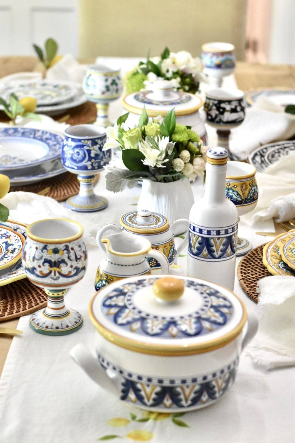 A Dreamy Italian Table: My Authentic Dinnerware Collection - to have ...
